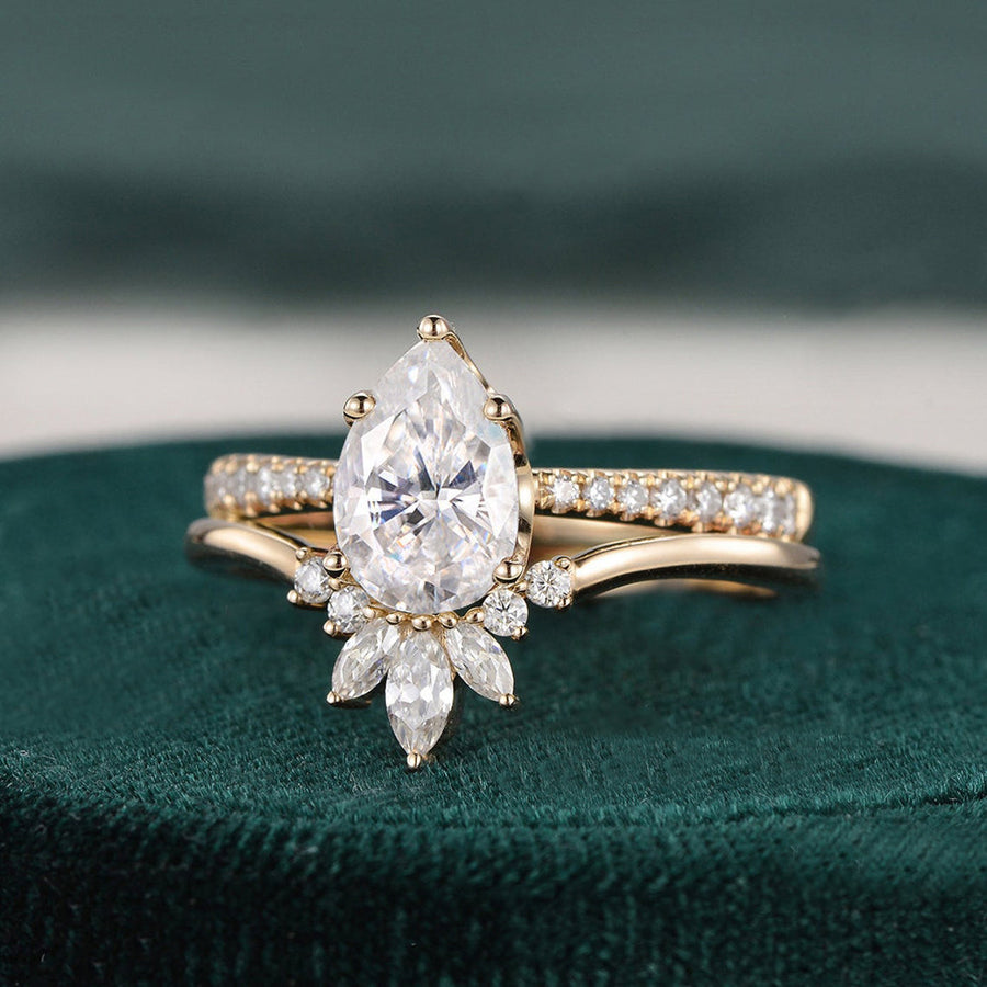 BRIDAL RING SET – Page 2 – Bellezza Engagement Rings